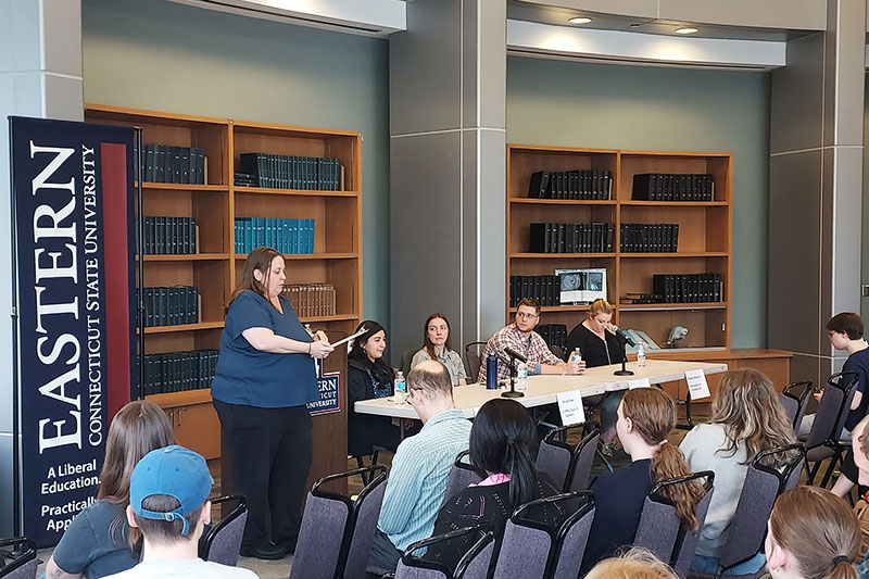 Biology professionals discuss careers on panel - Eastern